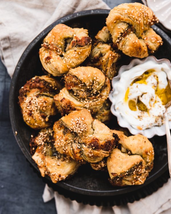 Easy Puff Pastry Rolls with Za'atar and Cheese - Cosette's Kitchen