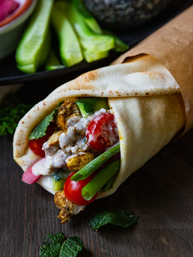 Lebanese Chicken Fatteh (Fattet Djaj) - Cosette's Kitchen