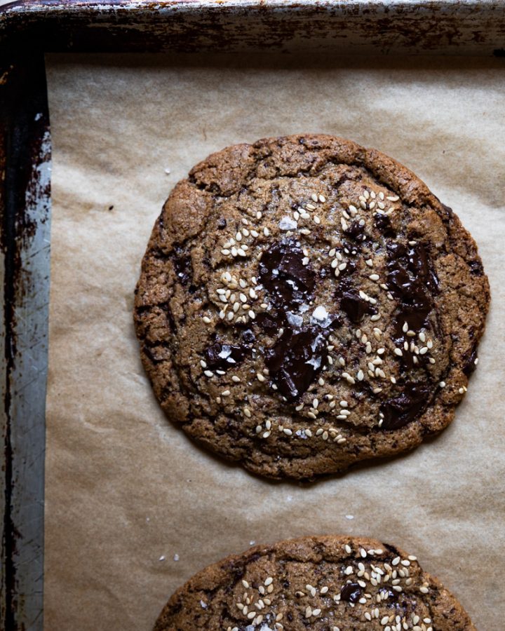 Ultra Chewy Olive Oil Chocolate Chip Cookies with Sesame - Cosette's ...